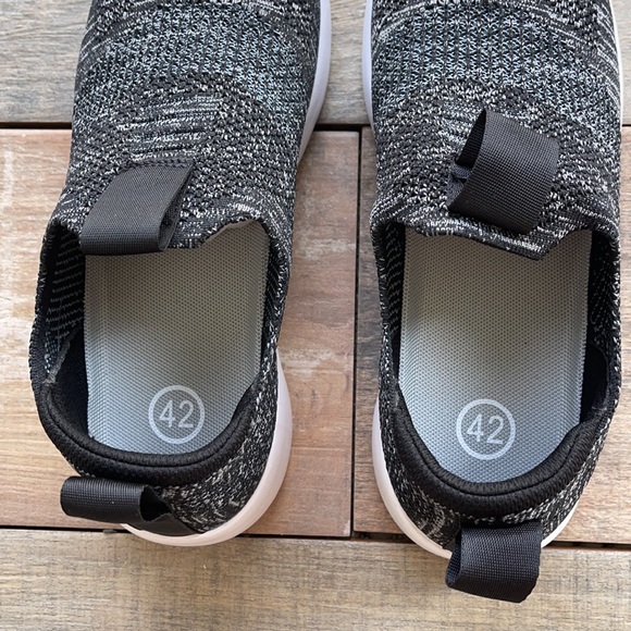 Hypersoft | Shoes | Hypersoft Dark Greywhite Sole Sliprsoft Sneaker ...